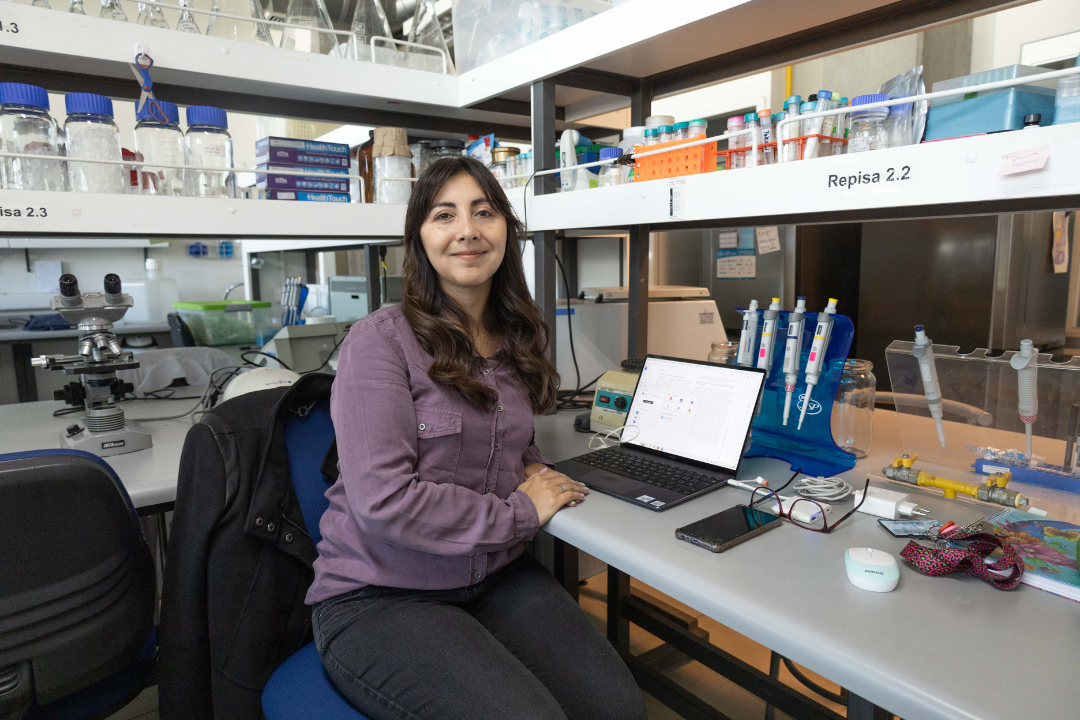 Hilda Alfaro realizó pasantía en la Universidad de Oxford - Facultad de Ciencias Químicas y ...